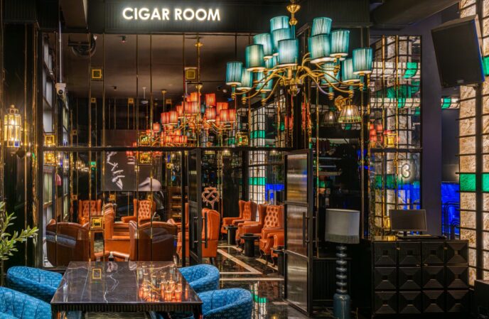 India Gets Its First Ultra-Luxe Immersive Gaming Arcade Experience With ...