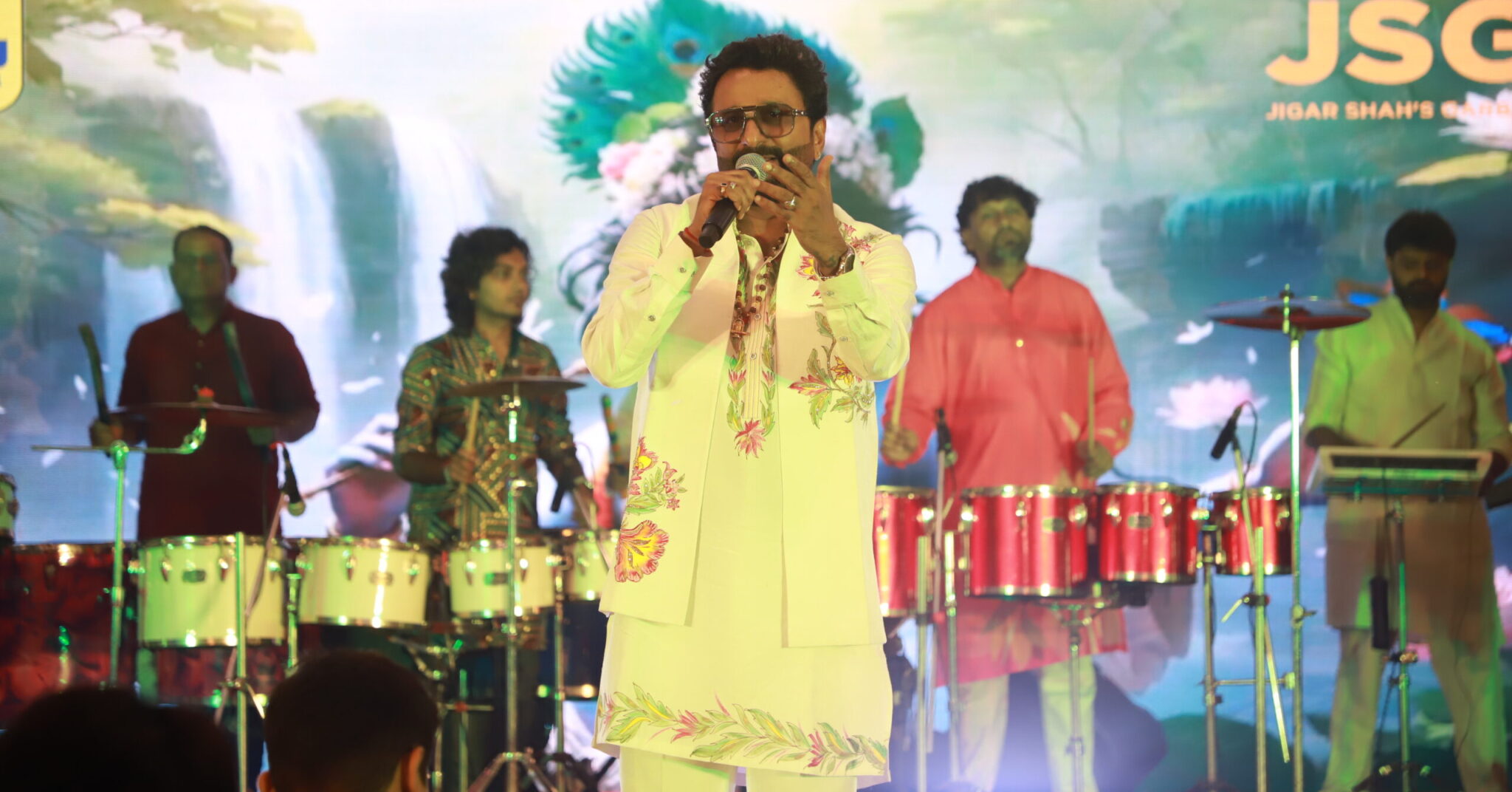 MJ Is Back With A Bang! Manish Joshi To Set Kora Kendra On Fire This Navratri With ‘Sur The Soul ...